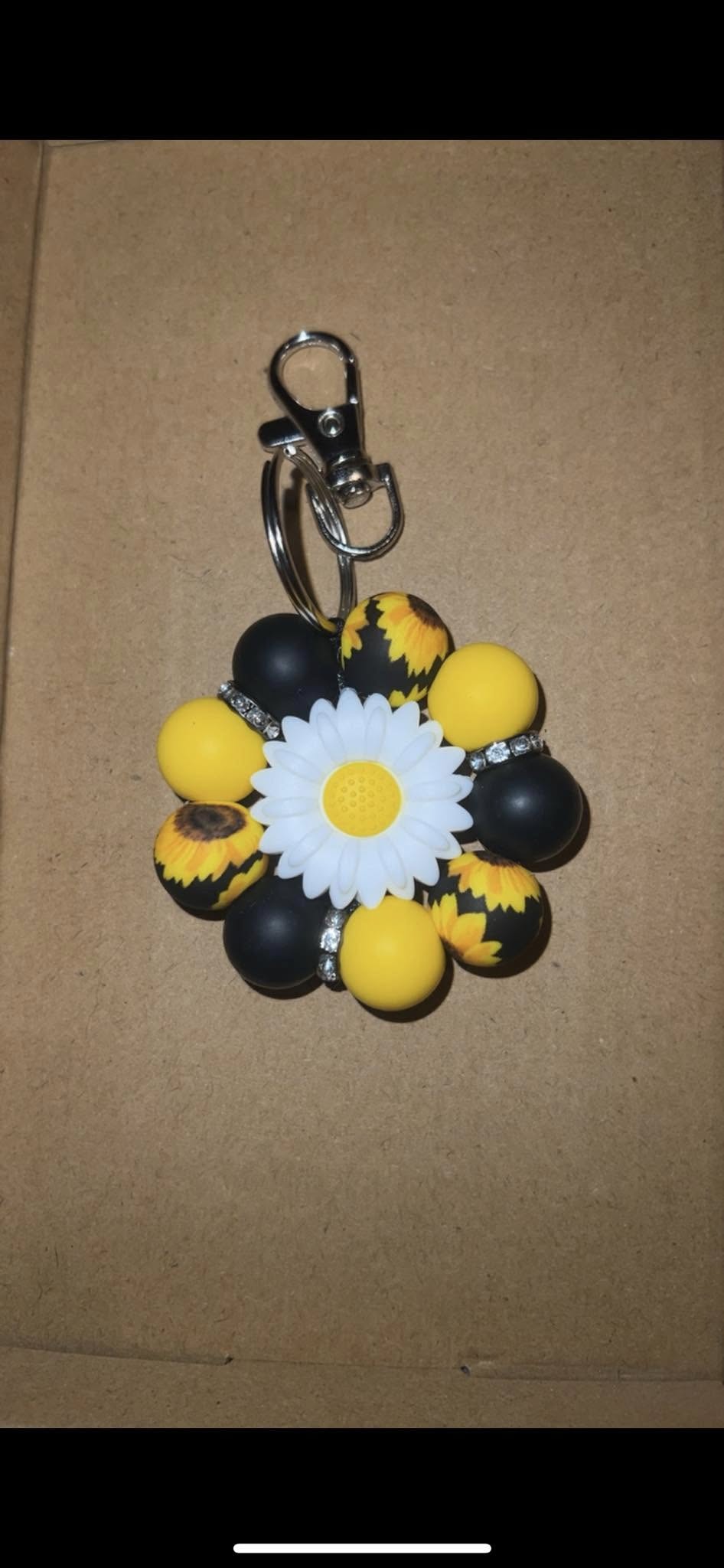 Flower Keychains – Kate's Crafts & Customs